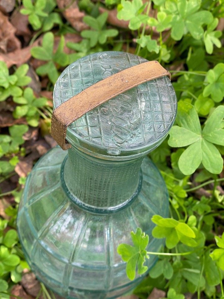 VINTAGE SPARKLETTS GLASS WATER BOTTLE + LID – Aqua Blue Service Los ...