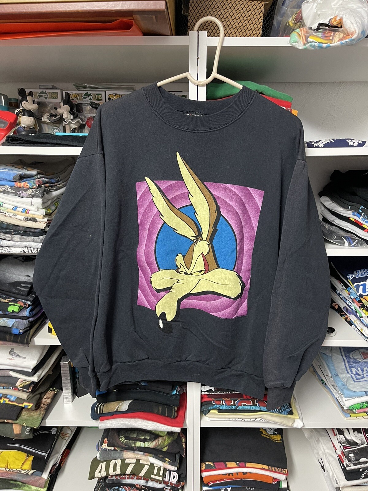 Vintage 90s Wile E. Coyote Road Runner Crewneck T-Shi… - Gem