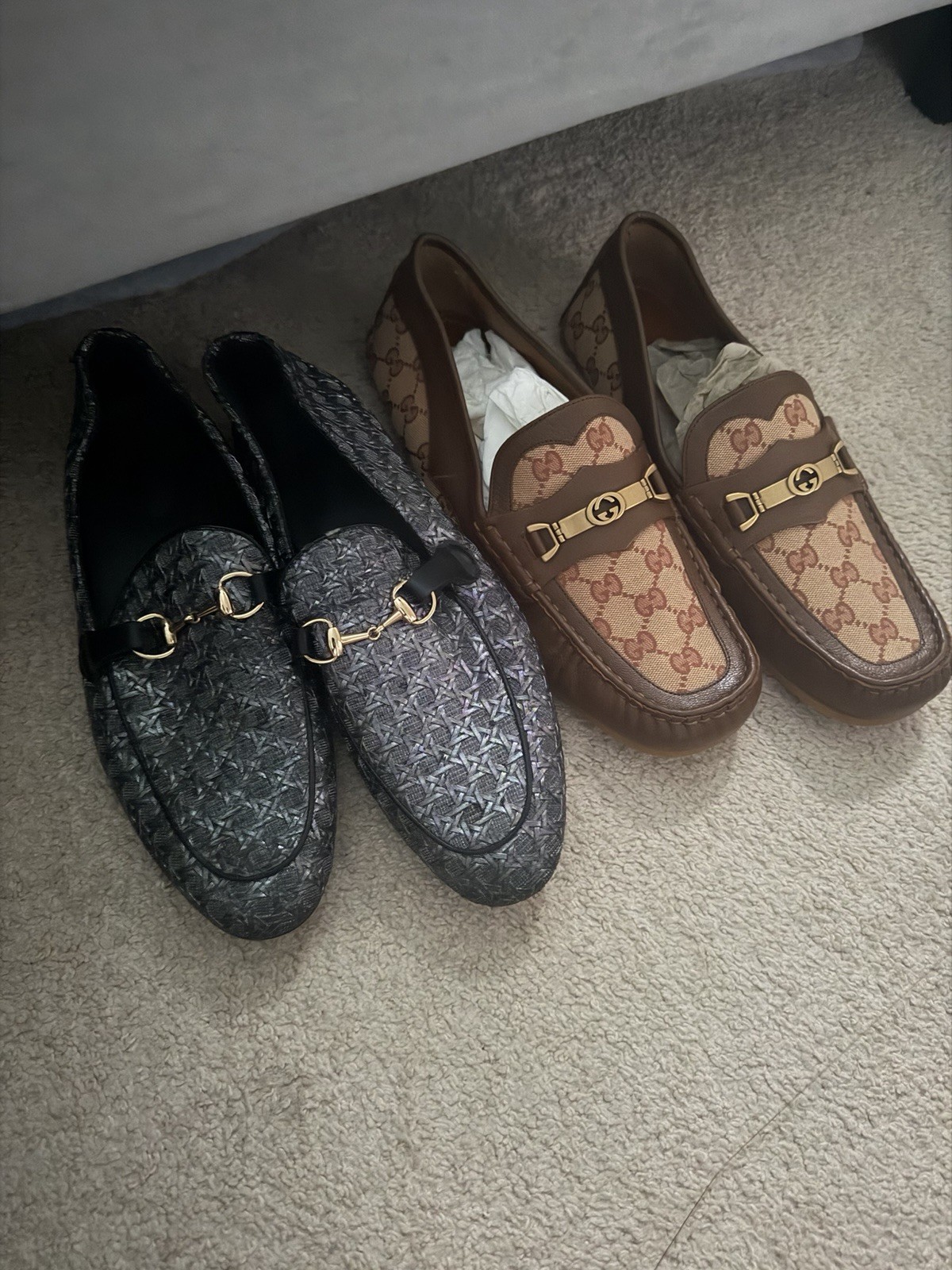 Gucci Men's Horsebit Loafer Dress Shoes Black Brown Logo Print Leather ...