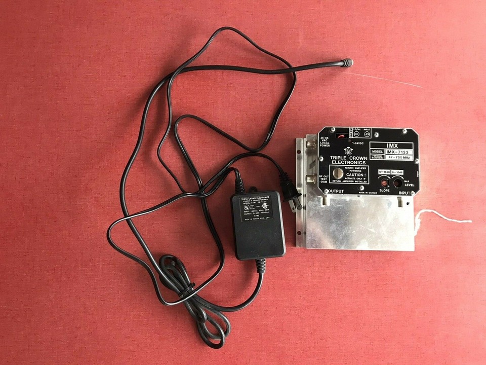 Triple Crown Electronics Apt/Dorm RF Video Amplifier 47-750 MHz MODEL ...