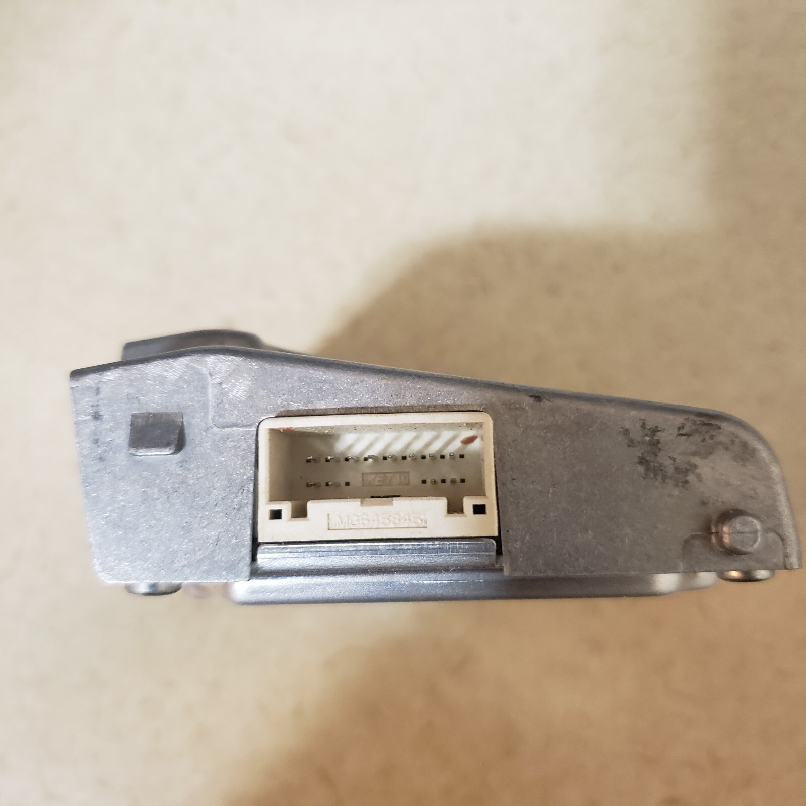 2019-2021 Hyundai Tucson front Camera 95895-D3800 - upper windshield | eBay