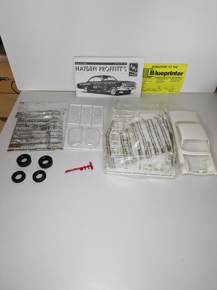 AMT 1:25 Hayden Proffitt's '62 Bel Air Super Stock Model Kit #6760-Open ...