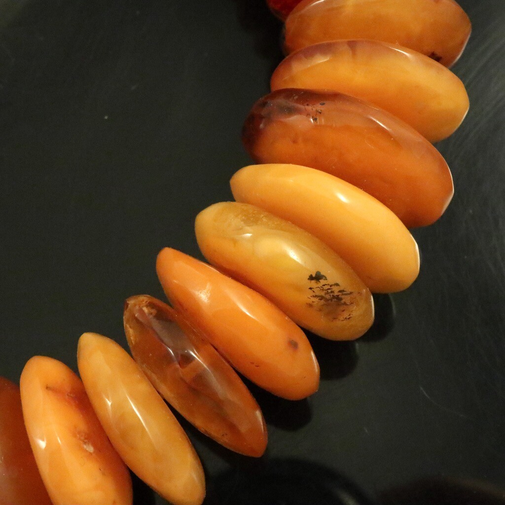 Kirsten Pontoppidan. Danish Amber Necklace with silver/gold Ball Clasp ...