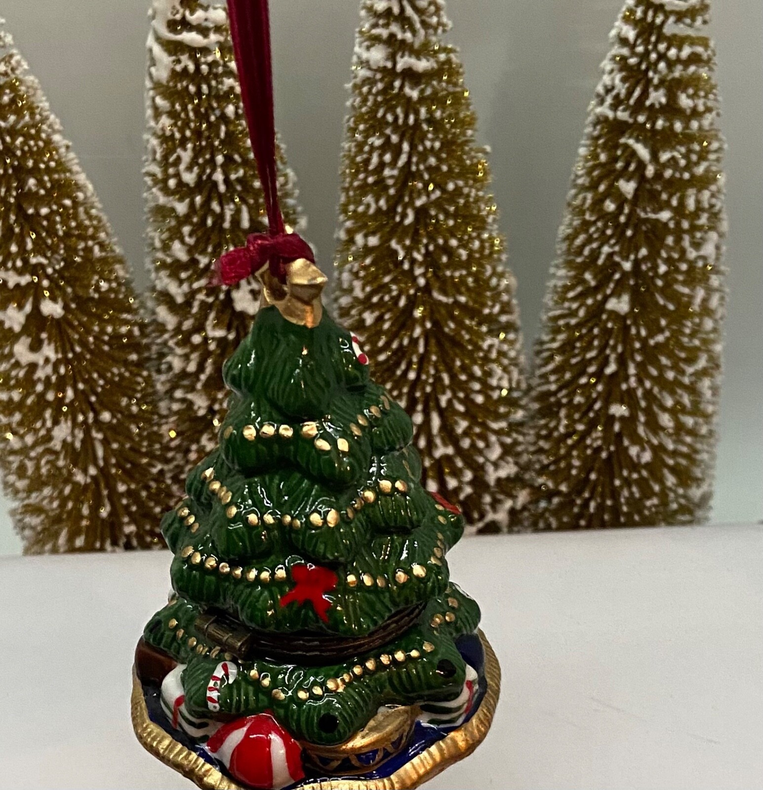 Trinket Box Christmas Tree Porcelain Hinged 3” Base With Presents, Gold ...