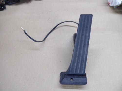 BMW 35426852644 F10 F11 GAS PEDAL ACCELERATOR MODULE AT GEARBOX OEM ...