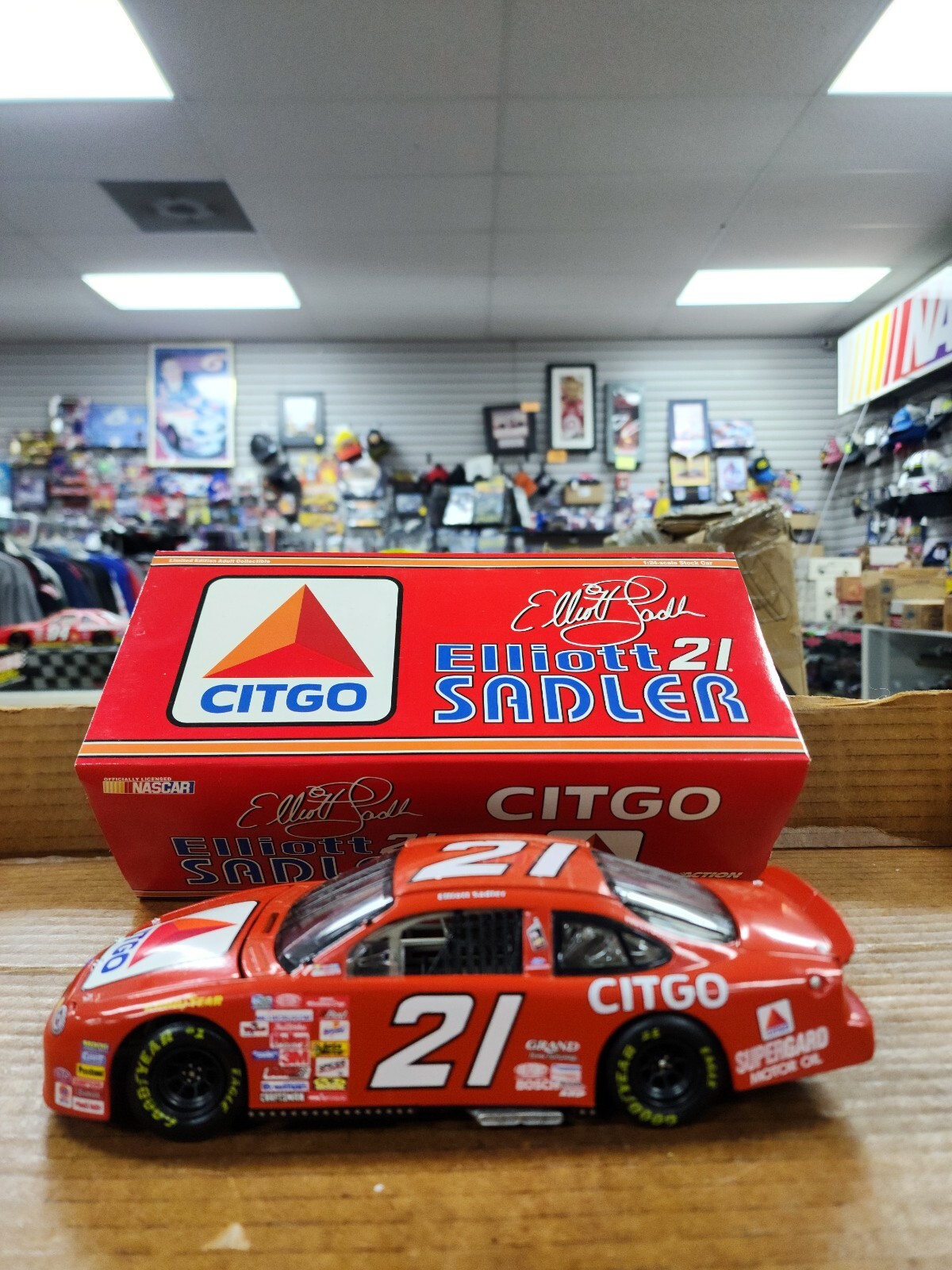 Action 1999 Elliott Sadler #21 Citgo Ford Taurus 1:24 Scale Diecast ...