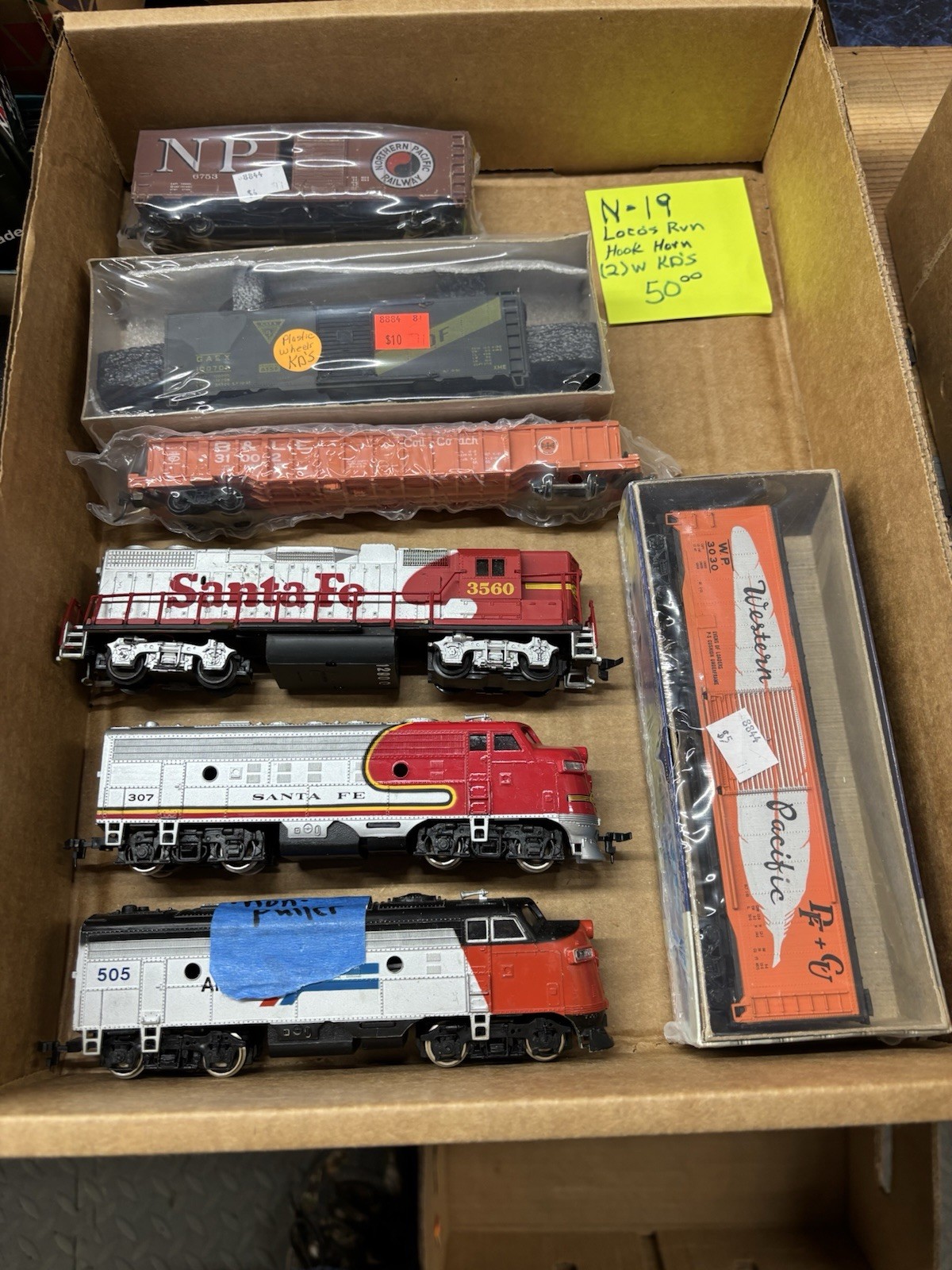 HO scale model train rolling stock and 3 locomotives. Lot N-19 | eBay