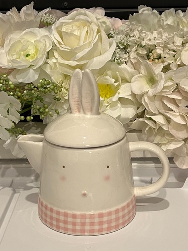 Burton+Burton Ceramic Teapot Easter Bunny porcelain teapot animal ...