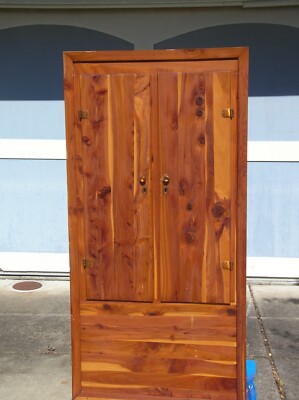 1900-1950 - Cedar Wardrobe