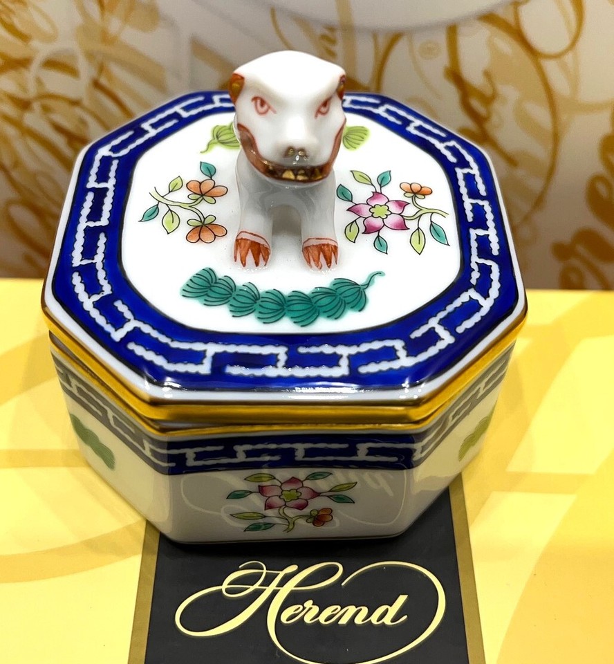 HEREND POISSONS PATTERN SMALL TRINKET BOX AND BABYSHOES FIGURINE,BRAND ...