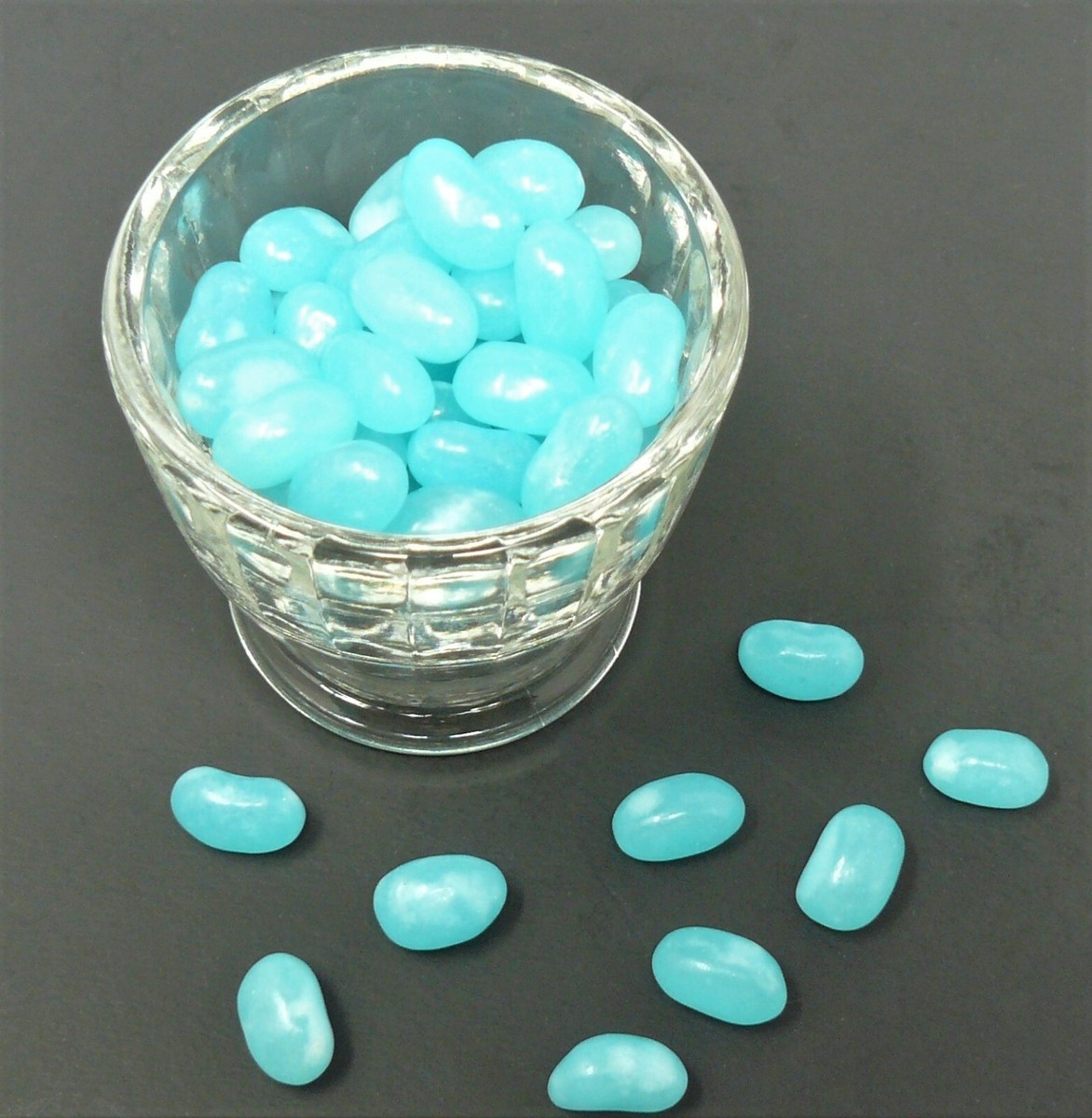 One Blue Jelly Bean Jelly Belly Kids Mix 1 Oz. Bag All City Candy
