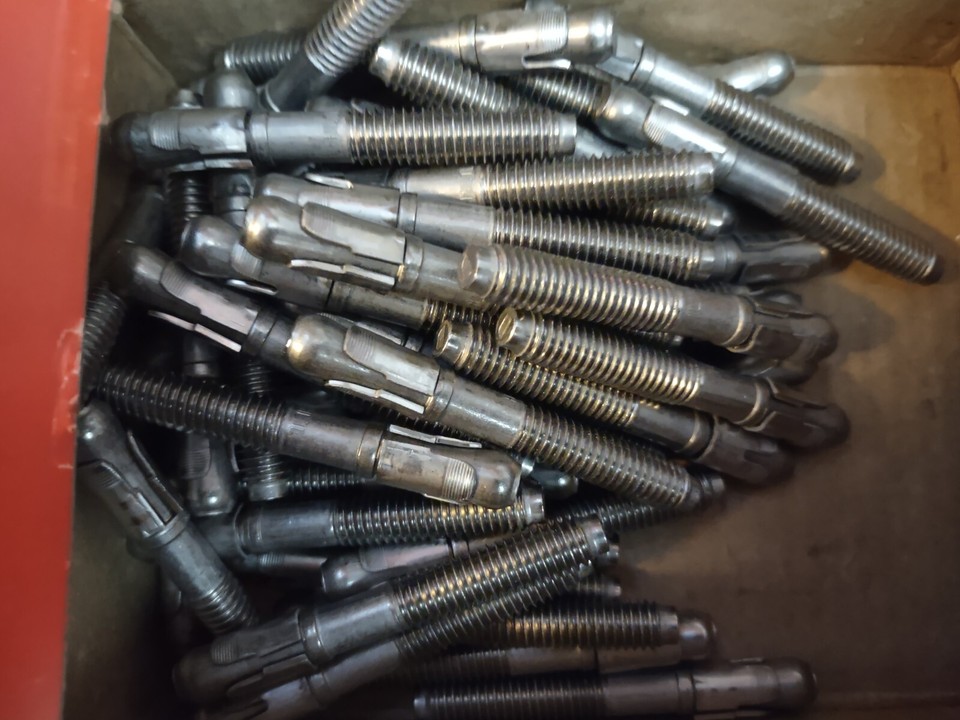 Hilti KWIK Bolt 3 Expansion Anchor - 304 Stainless Steel - KB3 3/8" x 3 ...