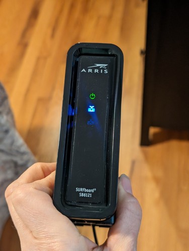 Motorola ARRIS SURFboard SB6121 DOCSIS 3.0 Cable Modem - Black - USED ...