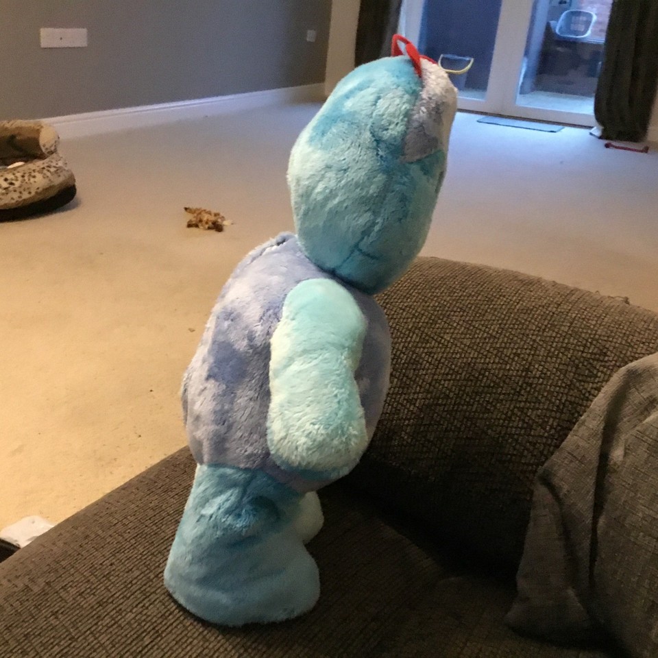 In The Night Garden Dancing & Singing Iggle Piggle Soft Plush Toy, 12 ...