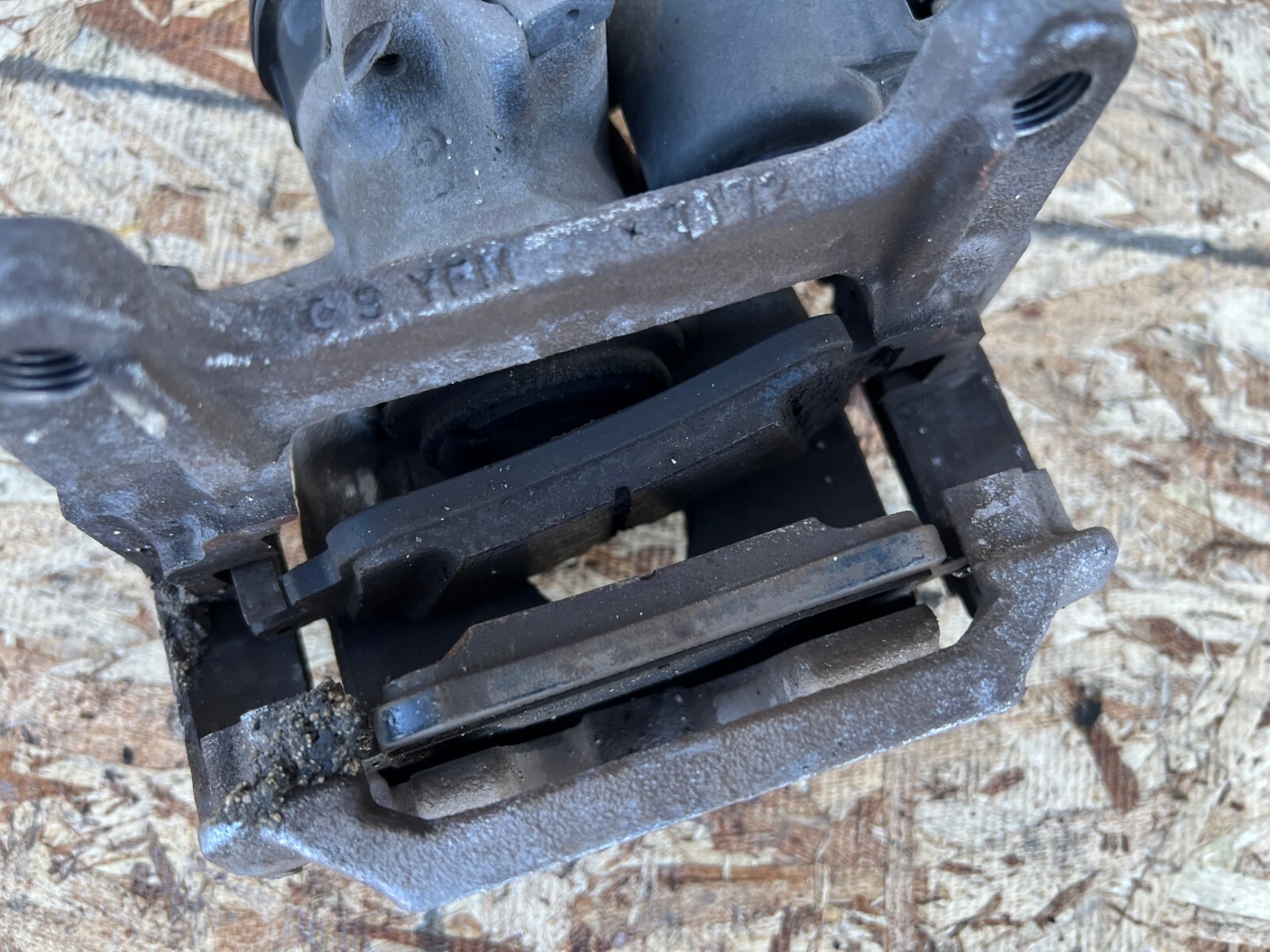 REAR RIGHT PARKING BRAKE CALIPER ASSEMBLY 74K OEM 2018-2023 AUDI Q5 SQ5 ...