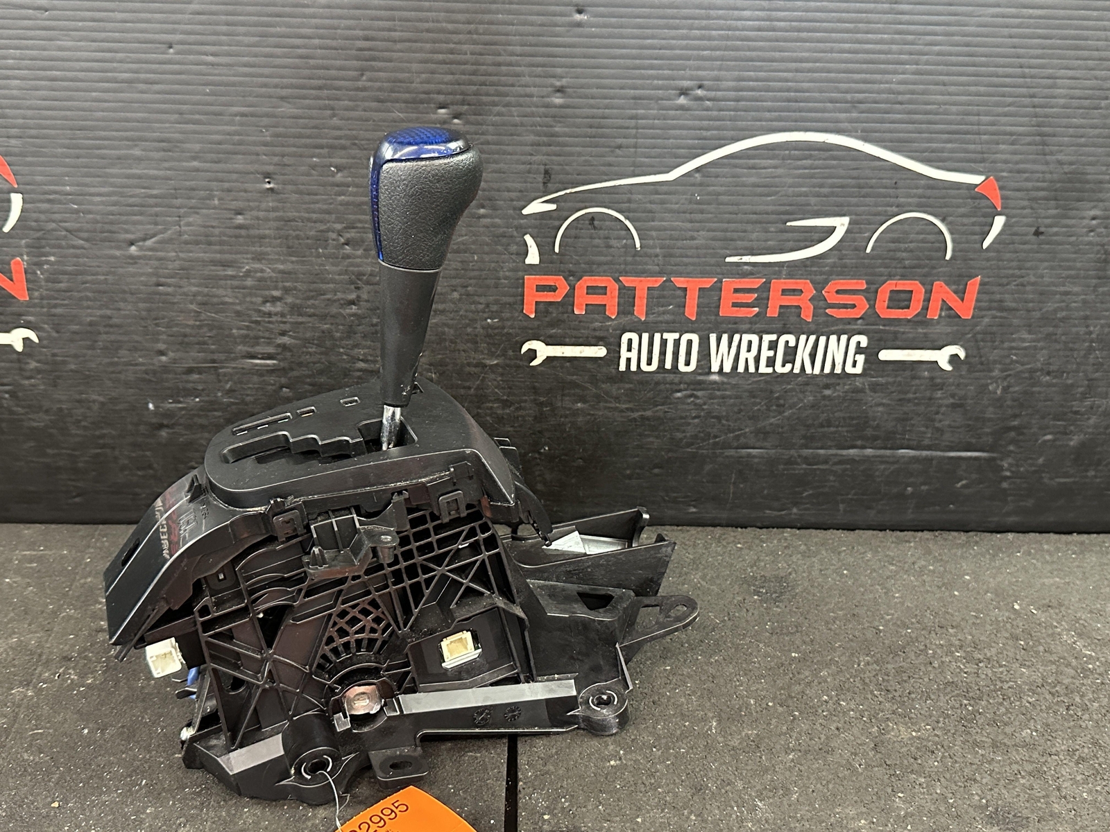 12-19 TOYOTA PRIUS C AUTOMATIC TRANSMISSION FLOOR SHIFT SHIFTER GEAR ...