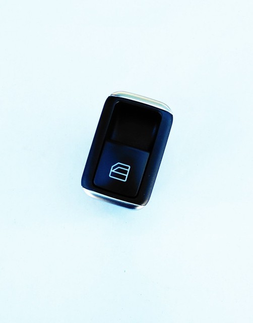 G2492 MERCEDES BENZ Window Switch A2049058102 for sale online | eBay