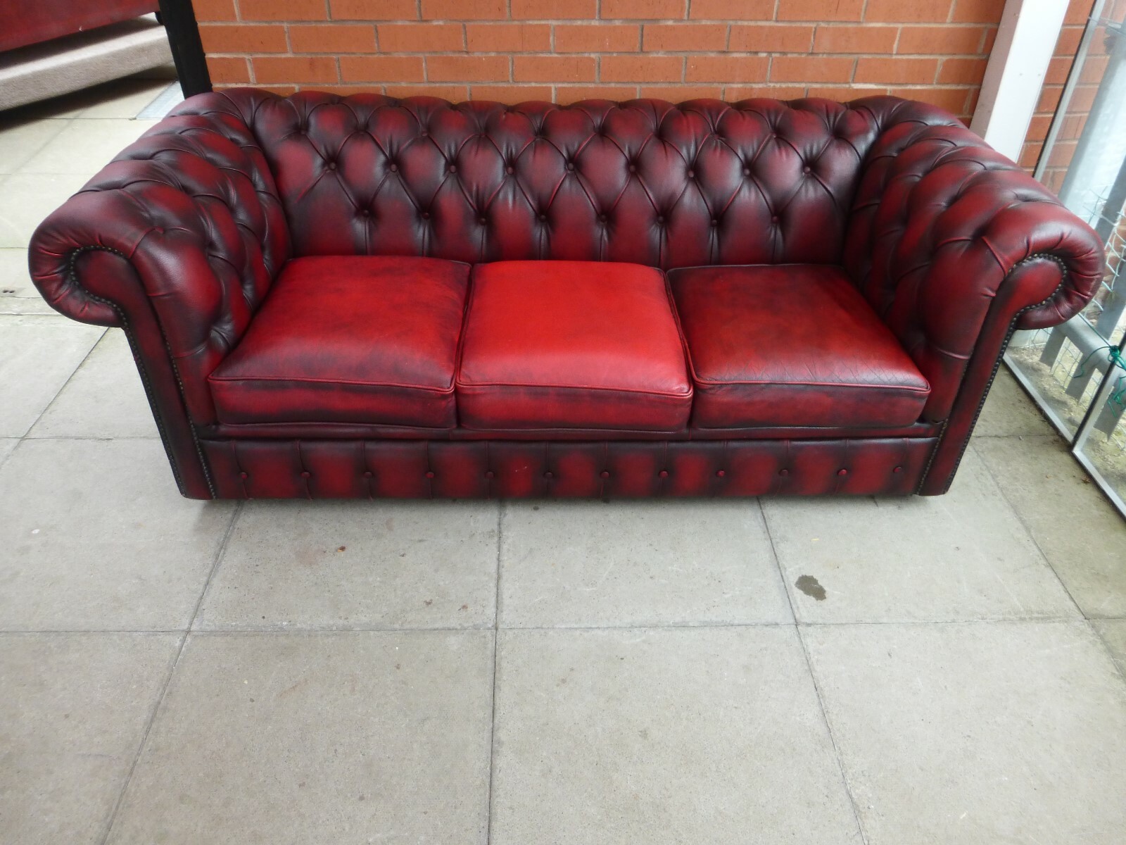 Red Leather Tufted Sofa | Baci Living Room