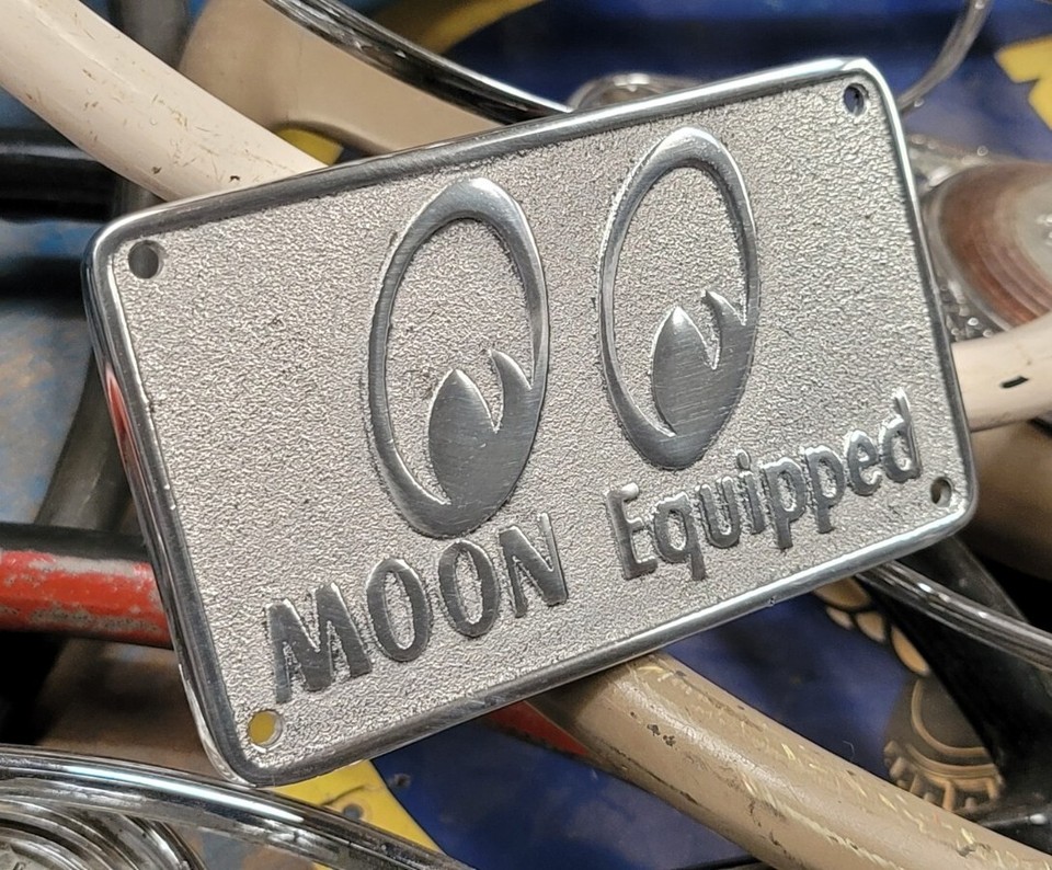 Cast aluminum MOON PLAQUE Drag Racing HOT ROD Custom speed mooneyes vtg ...