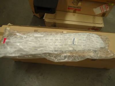Genuine Ssangyong GARNISH ASSY-T GATE LWR 7967008D00SAI | eBay Australia