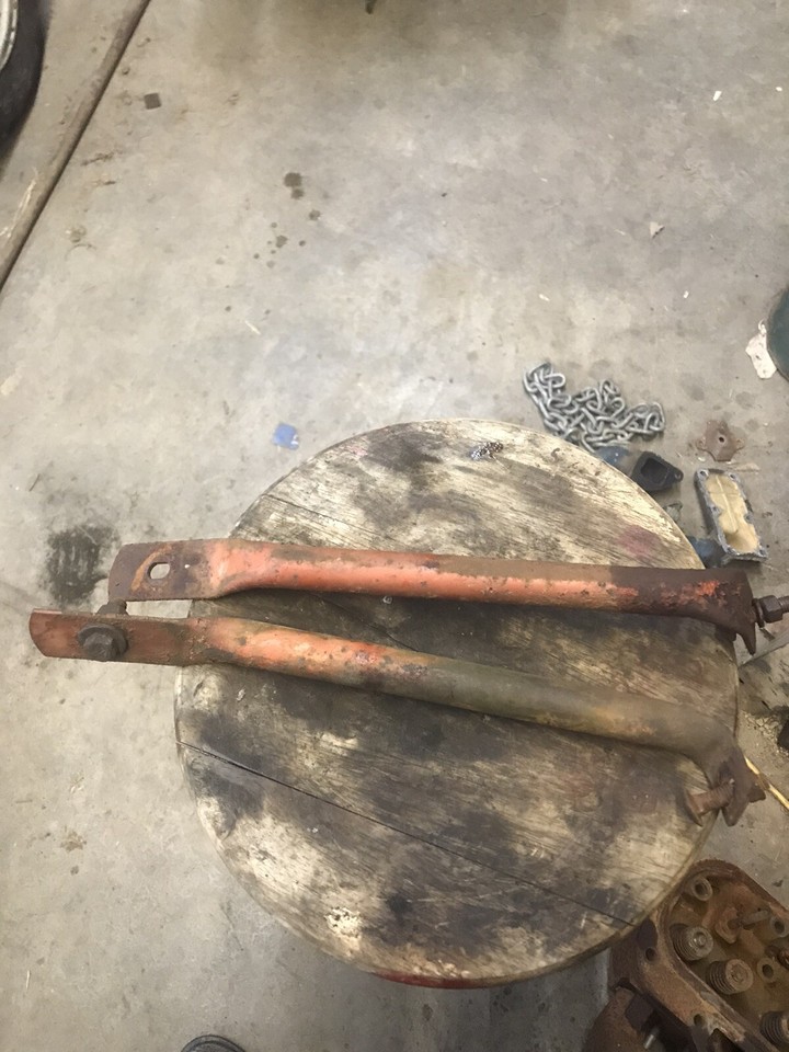 Allis Chalmers Tractor D17 Fender Support Bracket Stabilizer | eBay