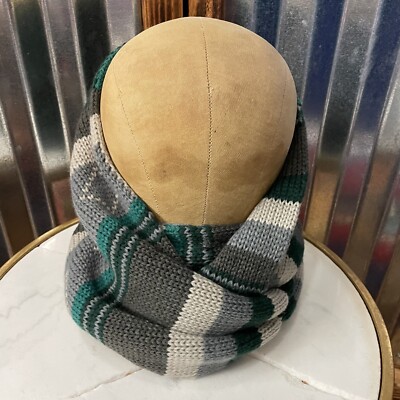 MICHIGAN STATE SPARTANS ~ Multi-Color Knitted Pullover Neck Scarf ...