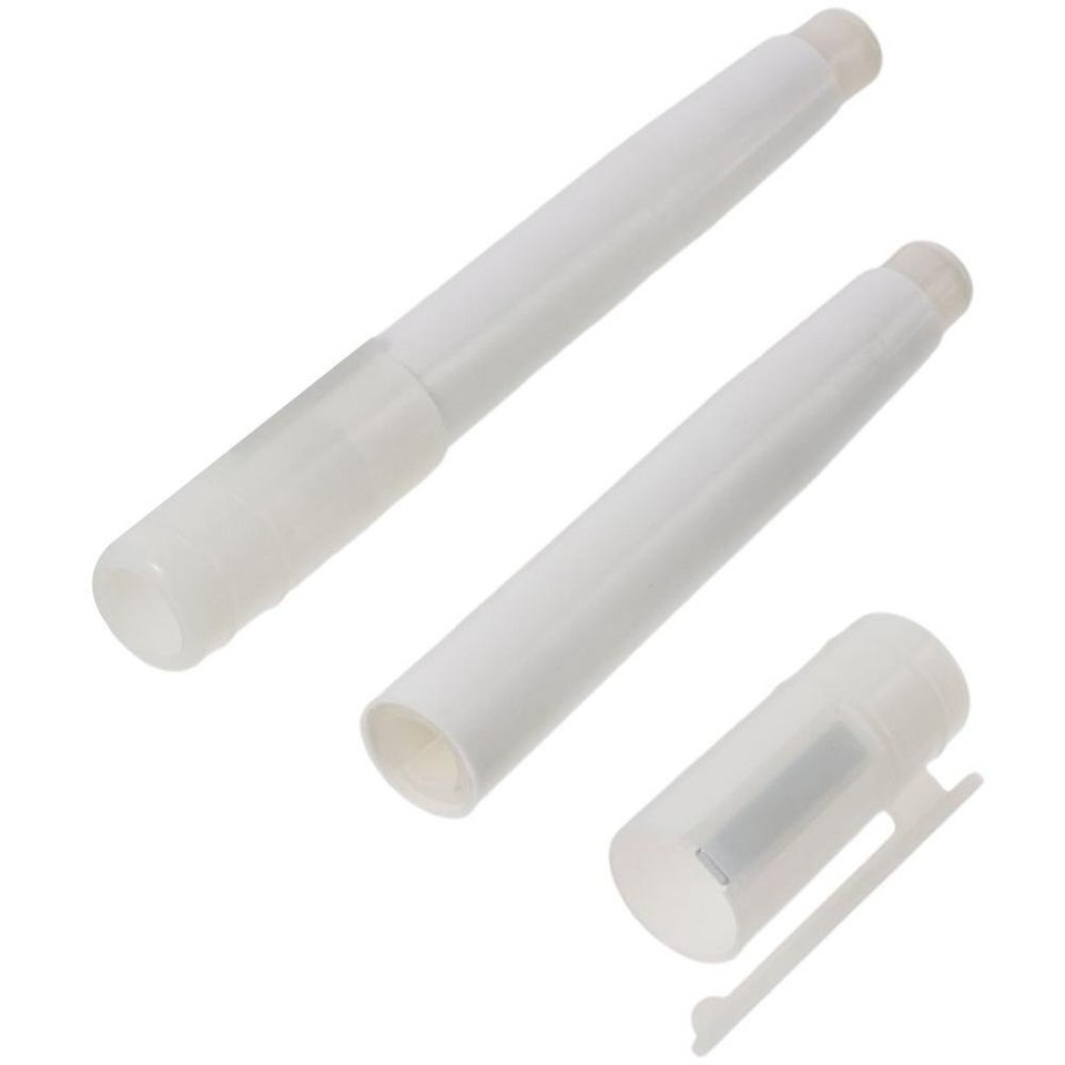 2 Pieces Plastic Chalk Clips Chalkboard Chalk Holder Easy to Use Home ...