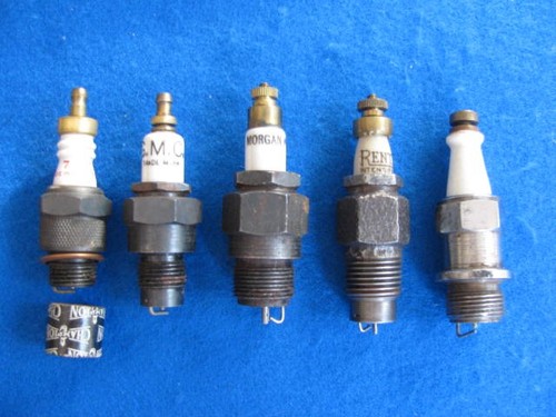 (5) Vintage New Old Stock, SPARK PLUGS, Lot 1 | eBay