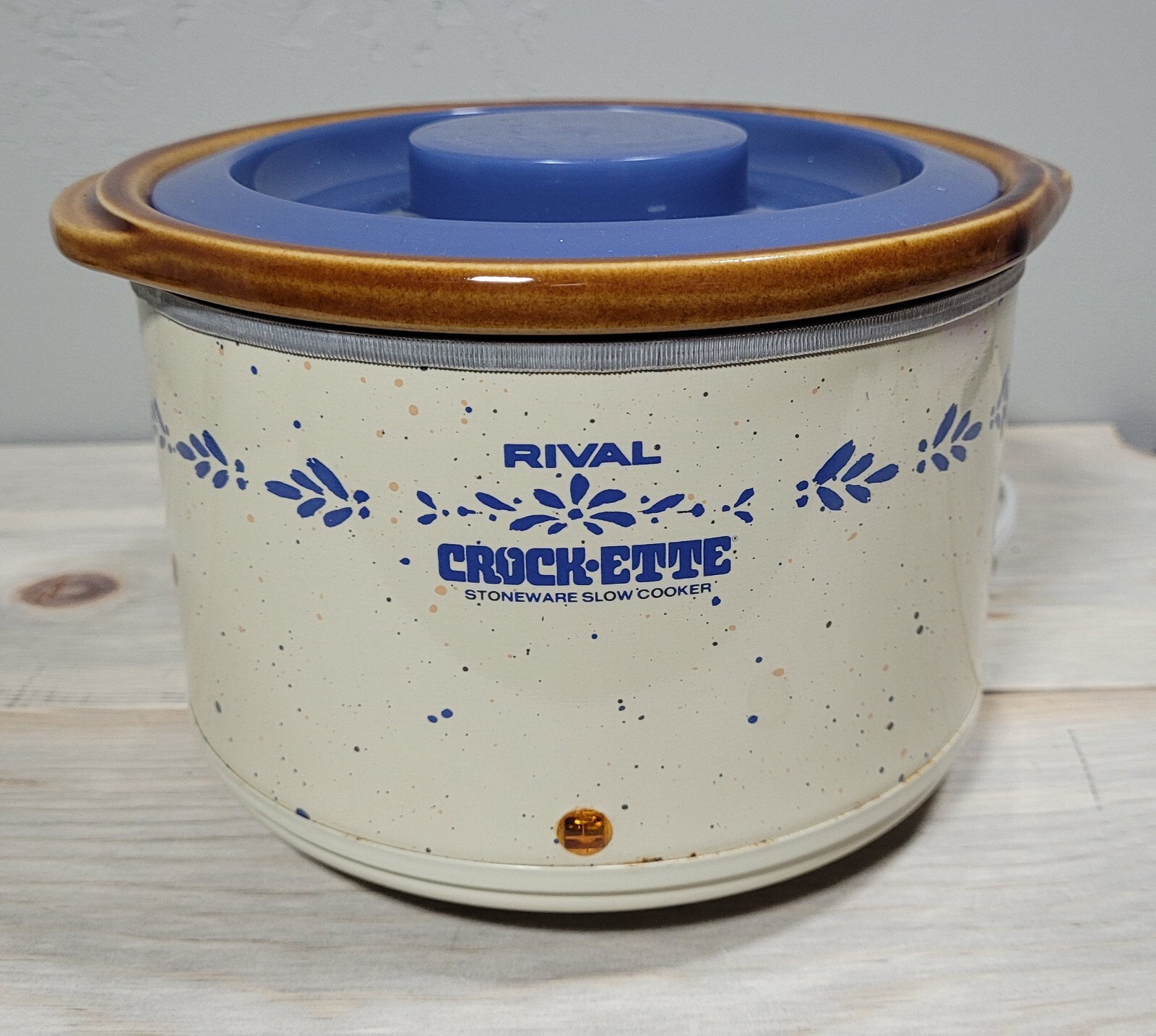 Vintage RIVAL 1 Quart Country Blue CROCK ETTE Pot Slow Cooker Model ...