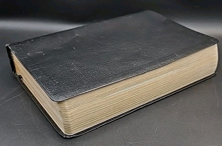 1978 Ryrie Study Bible Black Bonded Leather KJV Red Letter Moody | eBay