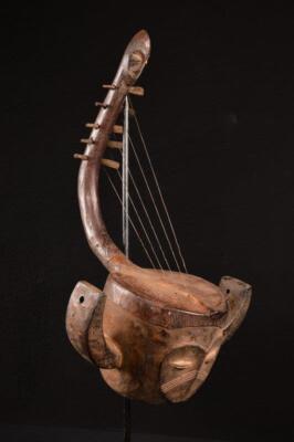 String - Harp Guitar