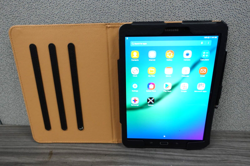 Samsung Galaxy Tab S2 SM-T813 32GB 9.7 in - W/ Black Bundle and S Pen ...