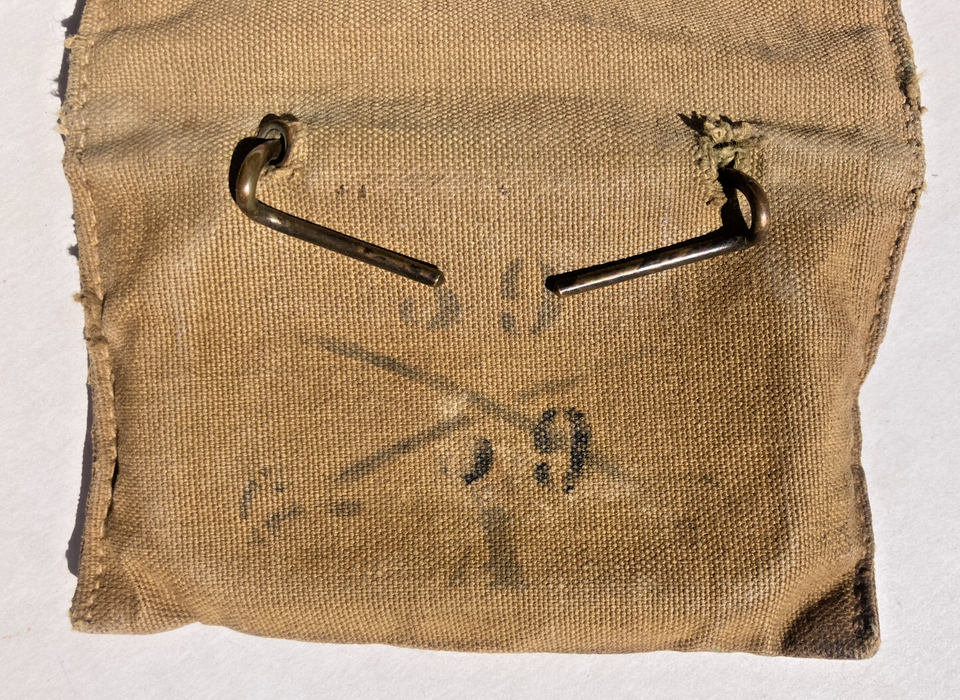 WW1 US Army Military M1904 Carlisle Bandage First Aid Pouch Pea Green ...