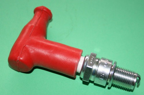 WATERPROOF RUBBER SCREW ON RED SPARK PLUG CAP TRIALS BSA BANTAM TRIUMPH ...