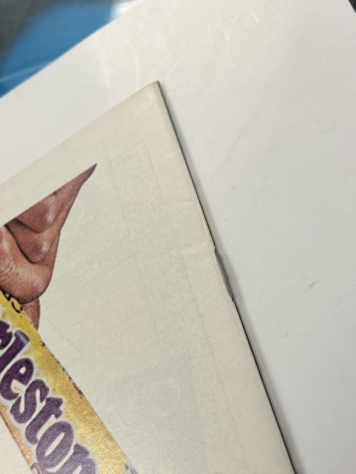 DETECTIVE COMICS 569 570 MID-HIGH GRADE COPIES JOKER CATWOMAN ROBIN ...