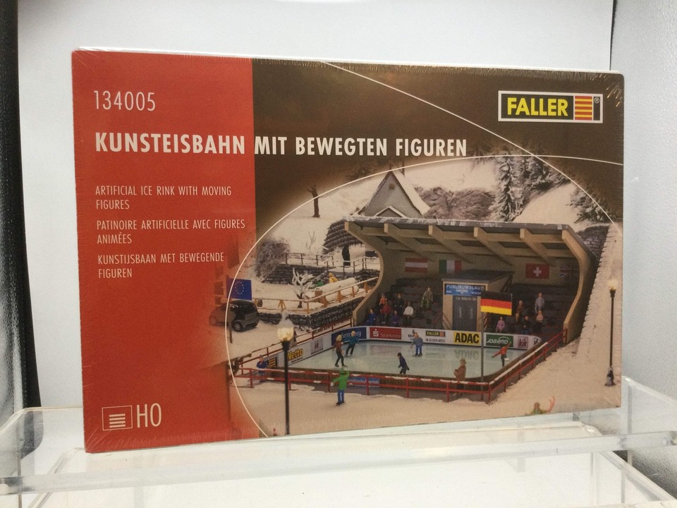 Faller 134005 HO/OO Gauge Ice Rink with Moving Figures Kit IV | eBay UK