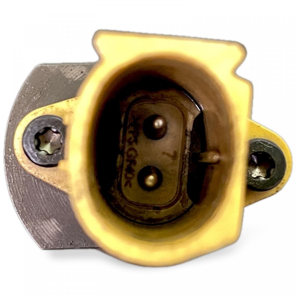 DAF XF106 TP2083503 Injecteur de Carburant 2047600 2047600R 2047600RN ...