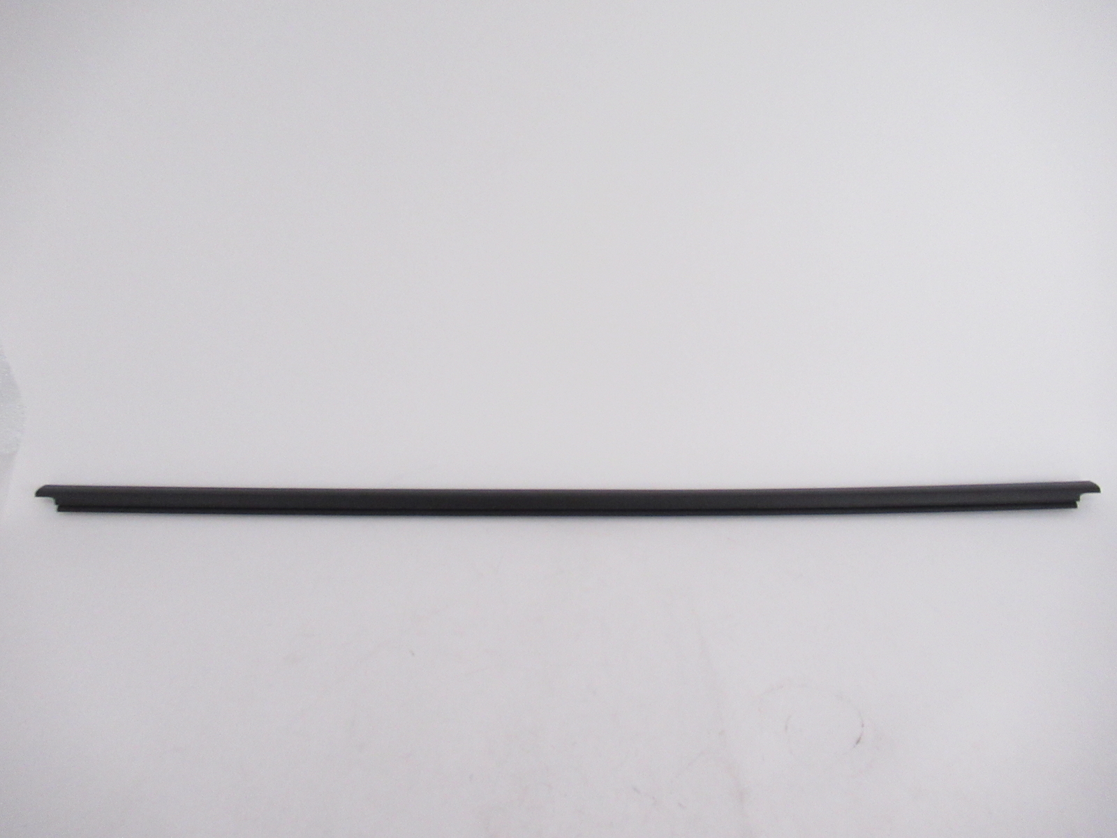 Genuine OEM Toyota 68292-35041 Tailgate Glass Belt Weather Strip 2010 ...