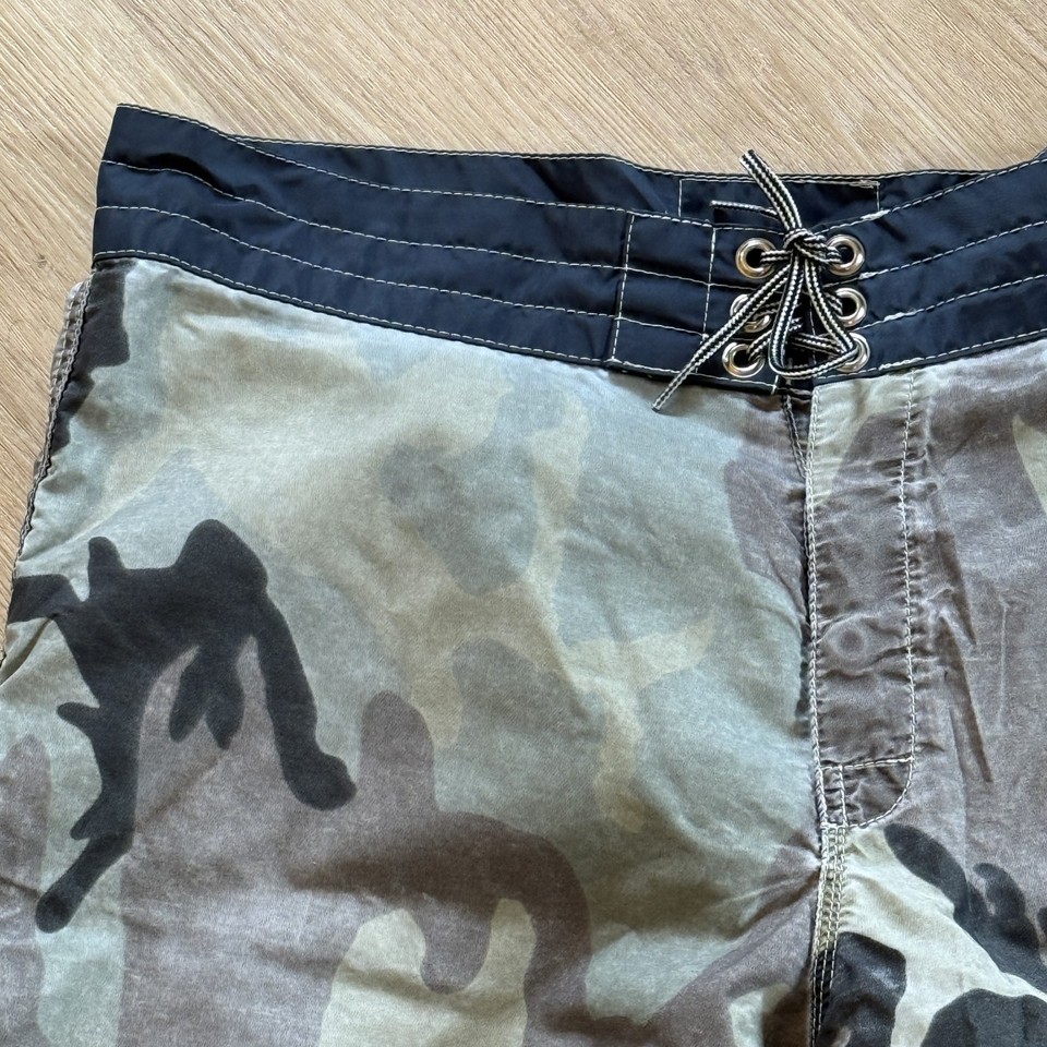 Birdwell Beach Britches Board Shorts Mens 36 Swim Trunks Green Woodland ...