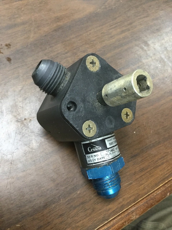 Cessna 172 Fuel Selector Valve P/N 9851096-2 | eBay