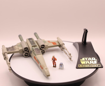 STAR WARS VEHICLE MICRO MACHINES ACTION FLEET X WING FIGHTER YAVIN ...