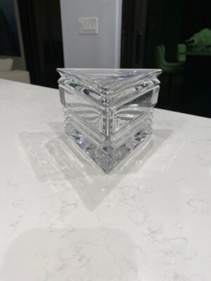 VINTAGE MIKASA LEAD CRYSTAL TRIANGLE &LID 5''1/2X5''1/2X5''1/2 &3''5/8 ...