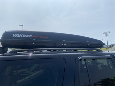 Used Yakima RocketBox 91” Long With Key | eBay