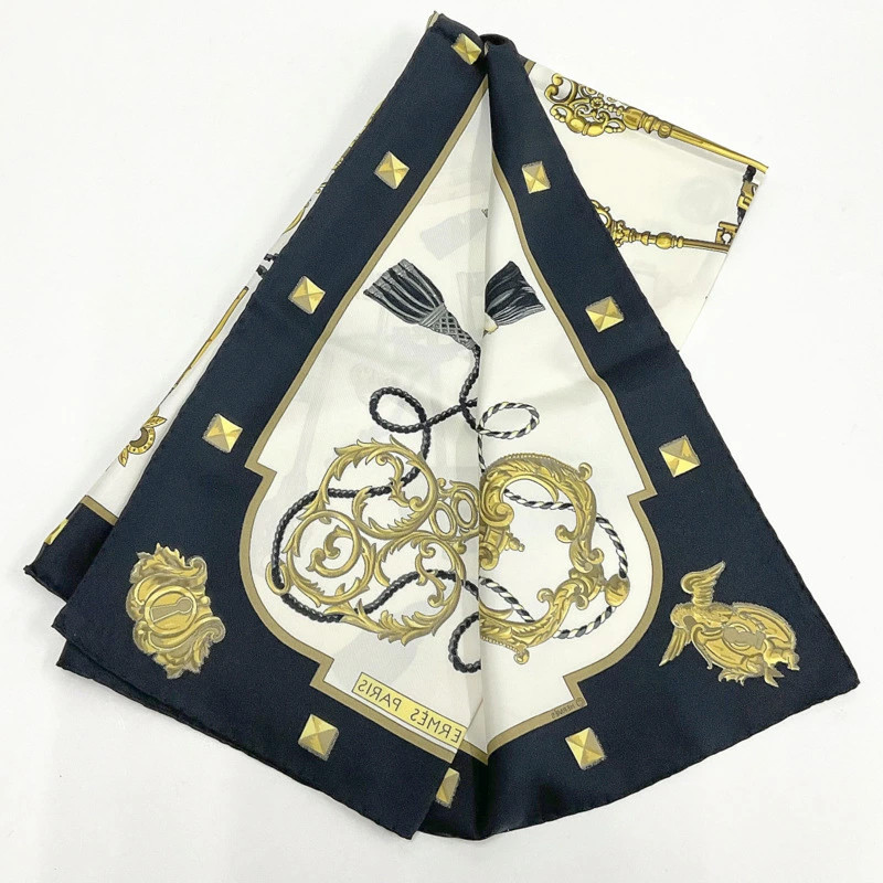 HERMES Hermes Carre 90 Large Scarf LES CLES Key Pattern White x Black x ...