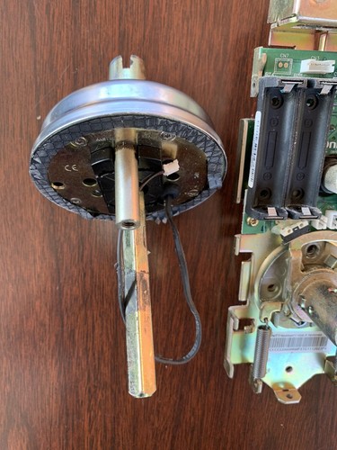 Used Onity Advance Hotel Lock Magstripe Satin Chrome Silver Color 626 ...