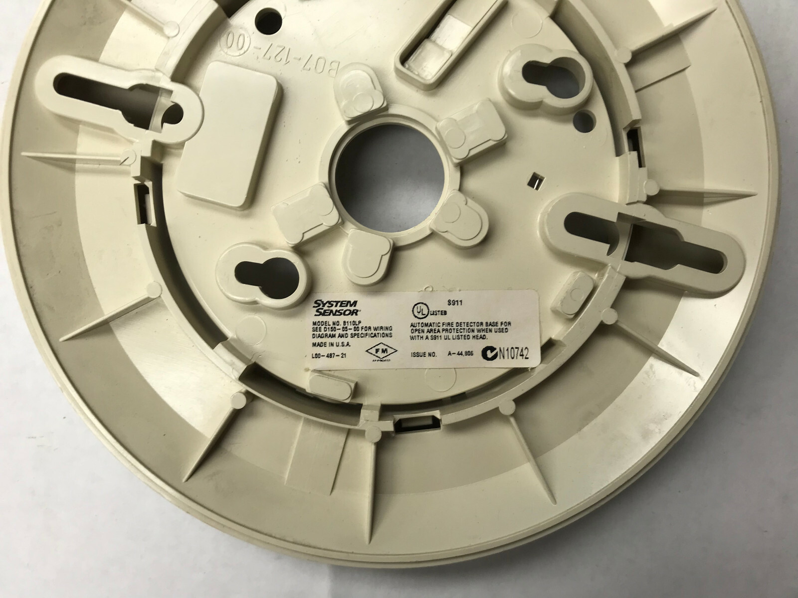 SYSTEM SENSOR B210LP B524RB B110LP B224RB SMOKE DETECTOR BASE | eBay