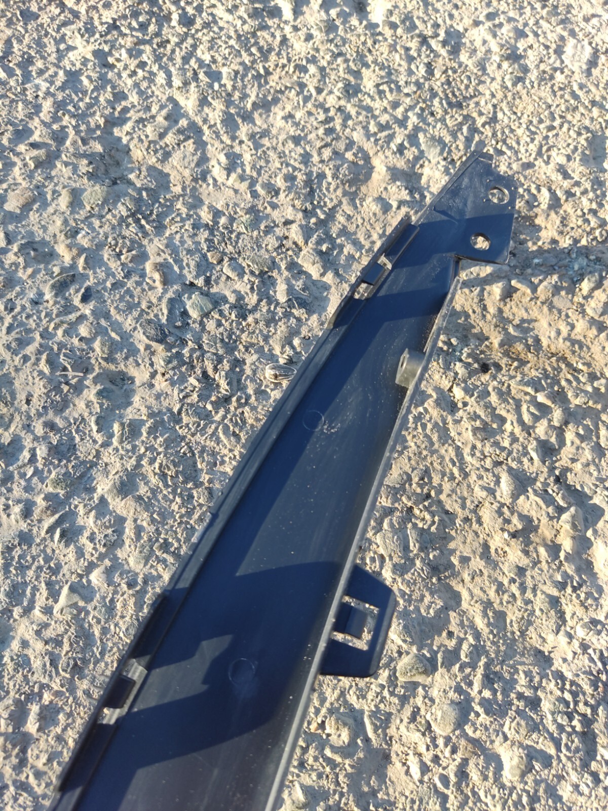 2016 - 2020 Tesla Model X Front Fascia Grille Closing Panel 1047740-00 ...