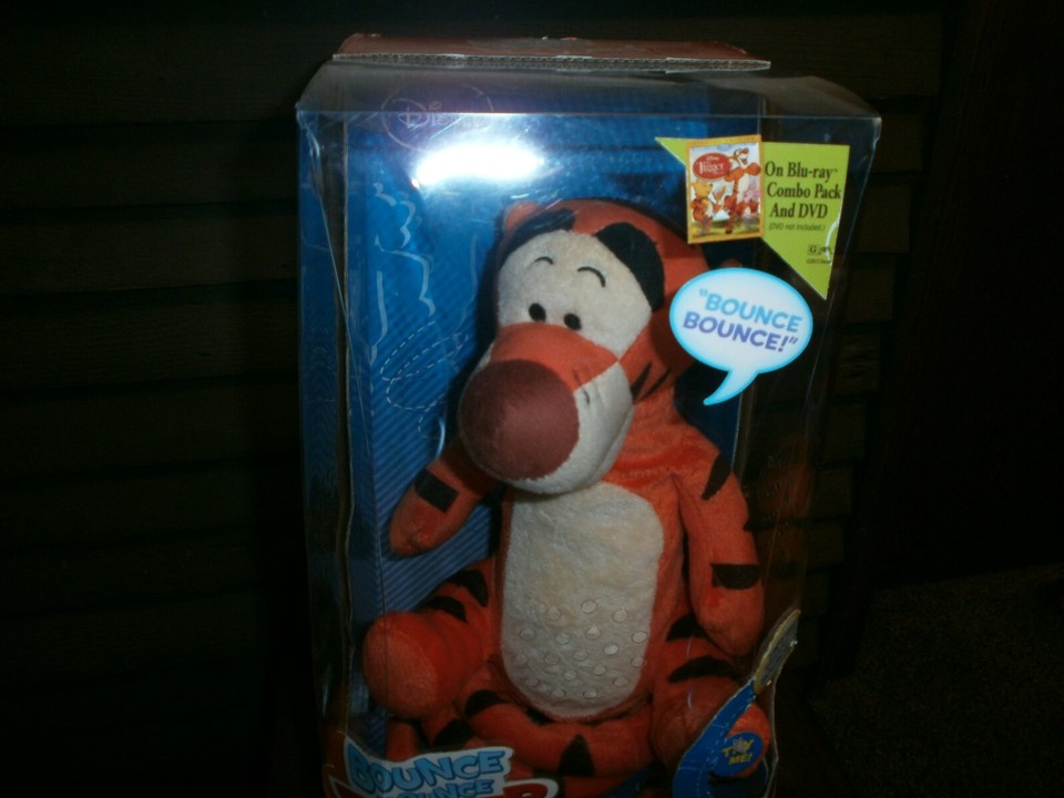 Disney Bounce Bounce! Tigger Dance Giggle Bouncing 12" Plush Toy In Box ...