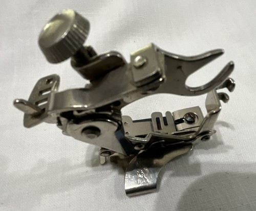 Vintage Singer Low Shank Ruffler Foot 1261 | eBay