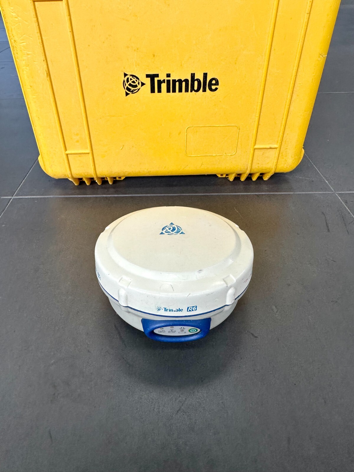 Trimble R6-2 GNSS Rover Receiver 450 - 470 MHz UHF Radio - TSC3 Survey ...